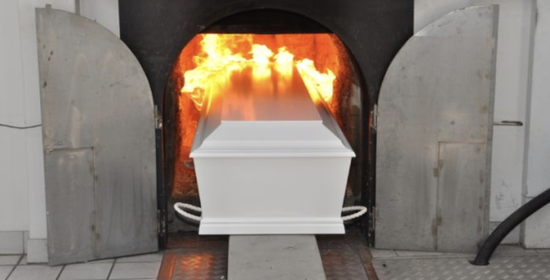 La credono morta, ma si risveglia prima di essere cremata