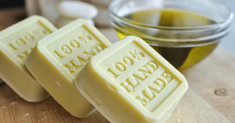 Sapone fatto in casa: tre ricette naturali da provare assolutamente